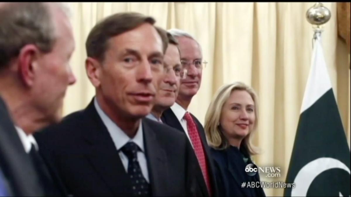 ABC’s David Muir Hypes David Petraeus Endorsement of Hillary Clinton ...