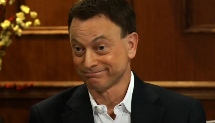 ‘Lt. Dan’ Actor Gary Sinise Honors U.S. Soldiers Killed in Afghan ...