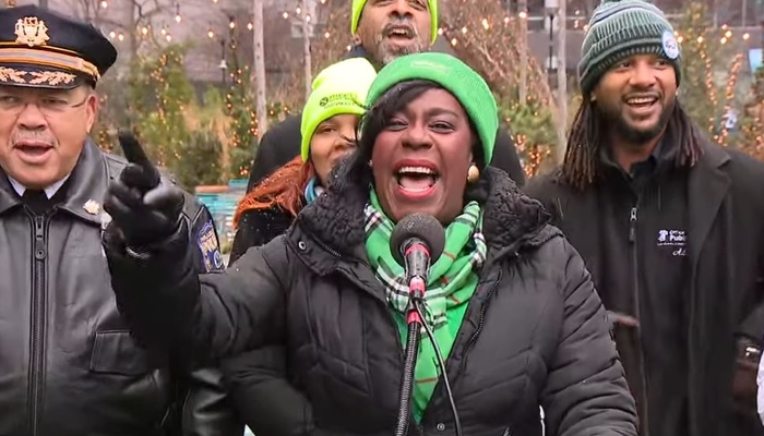Media MISSPELL Philly Mayor’s MISSPELLING of NFL’s ‘Eagles’