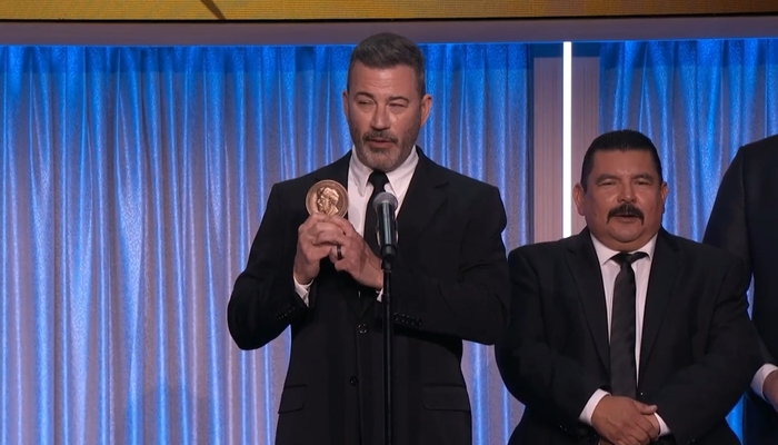 Kimmel Claims 'This Country Really Has Gone To S***' During Peabody ...