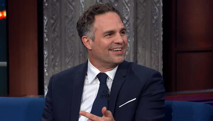 'Avengers’ Star Mark Ruffalo Ecstatic for Bernie: ‘This Cat’ Is ...
