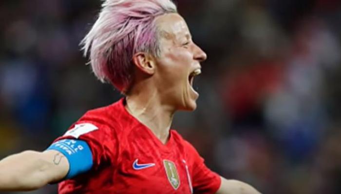 Helping 'Lead America,' Soccer Star Rapinoe Calls for Impeachment ...